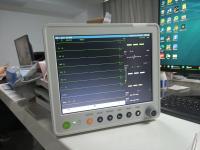 China Multi Parameter Patient Monitor with 16 Languages Support ETCO2/2-IBP/Wall Mount/Trolley/CMS Optional and Class II Instrument Certification for sale