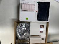 China 7 Inches Ecg Monitor Portable Electrocardiogram 6 Channel Ecg Machine for sale