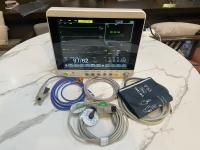 China 12.1 Inch Color LCD Display Multi Parameter Patient Monitor with Trolley/Wall Bracket Mountable and Lightweight 4 KG Design for sale