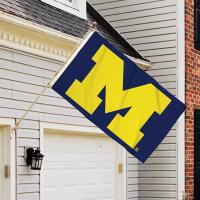 China Hanging Style Michigan Wolverines Flag Polyester 3x5ft Custom Size for sale