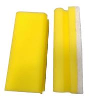 China Yellow Car Washing Sponge Long Strip Grip High Absorption Eco Friendly for sale