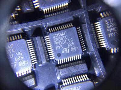 China STM8AF5288TC Automotive Microcontroller - 32 kB Flash, 16 MHz, LQFP-48 Package for Vehicle Systems for sale