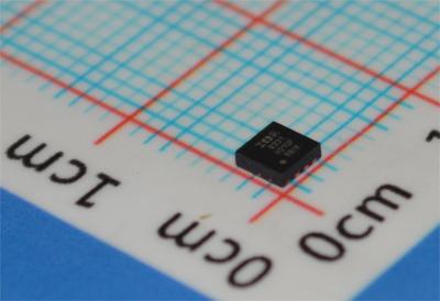 China IRFHM9331TRPBF 30V Dual N+P MOSFET 5.3A/3.7A 0.045Ω/0.075Ω Rds(on) DFN-10 175°C AEC-Q101 for sale