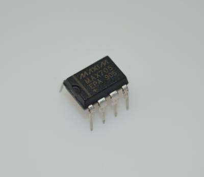 China MAX705EPA Microprocessor Supervisor 4.65V Threshold 200ms Reset Pulse 5V Supply DIP-8 -40°C to +85°C for sale