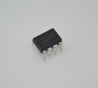 China MC34152PG Dual MOSFET Driver 1.5A Peak 6.1V-18V DIP-8 Low-Side Gate Driver for sale