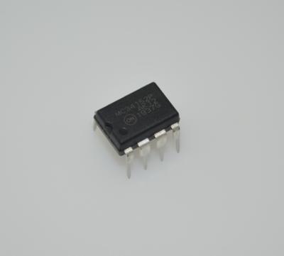 China MC34152PG Dual MOSFET Driver 1.5A Peak 6.1V-18V DIP-8 Low-Side Gate Driver for sale