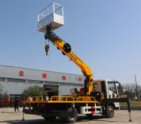 China Multi-Functional Truck Crane Can be used for high-altitude construction work and lifting heavy objects for sale
