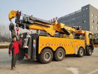China 40 Ton Tractor 80 Ton Folding Jib Crane Telescopic Arm Up To 21 Meters For Road Rescue High Power Towing for sale