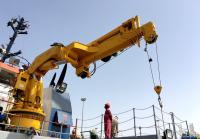 China Installed Separately Knuckle Crane 20 Ton For Trucks Ships for sale