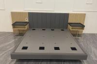 China Custommade Solid Oak Wood Hospitality Furniture Bedroom Sets Luxury Design for sale