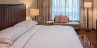 China Metal Wooden Luxury Hotel Bedroom Furniture Sets , Modern Hospitality Furniture for sale