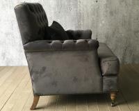 China Single Person Button Tufted Sofa Classic Velvet With Casters / Light Natural Finish for sale