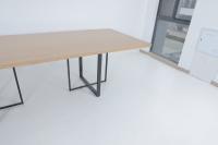 China Modern Bedroom Custom Wood Desk With Metal Console for sale