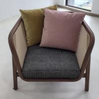 China Fabric Wood Loft Lounge Armchair Furniture Living Room Chairs Customized Sizes for sale