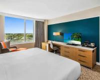 China Hilton Brand Oak Wood Luxury Hotel Bedroom Furniture Modern Design for sale