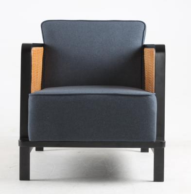 China Hotel Furniture Thick Cushion Lounge Chair Armchair Metal Frame for sale