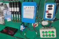 China Waterproof Wireless Remote Control for Truck Mounted Crane Construction Machinery Parts Sent to Vietnam for sale