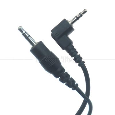 China 2.5mm to 3.5mm Right Angle Stereo Audio Adapter Cable - 1m 2m 3m 5m Lengths with 90° Connector for sale
