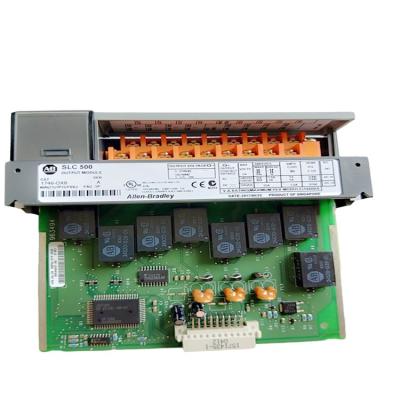 China PLC 1746-OX8 SLC 500 8-Point Digital Output Module 24VDC for sale
