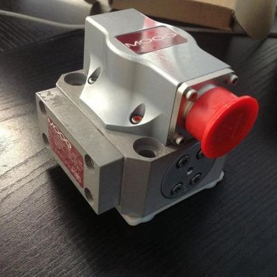 China Moog Servo Valve Electro-Hydraulic with 1500-2700 rpm Speed Range Pressure Compensator and 28-140 cm3/rev Displacement for sale