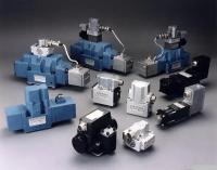 China German Original Moog Servo Valve with Horizontal Pump Shaft Position for LED Touch Control Applications for sale