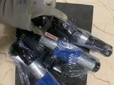 China Rexroth Hydraulic Valve Proportional Directional Valve with ISO 4401 Mounting 24V Voltage and 75 L/min Flow Rate for sale
