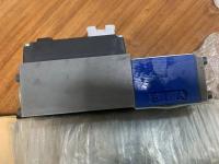 China 4WRZ10E3-50-70/6EG24N9ETK4/M
4WRZ10E3-50-70/6EG24N9EK4/D3M
4WRZ10E3-50-70/6EG24N9EK4/M German original Rexroth proportional electro-hydraulic valve hydraulic directional valve for sale