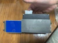 China 4WRZ10E3-50-70/6EG24N9K4/D3M
4WRZ10W6-85-70/6EG24N9TK4/M       
4WRZ10E3-25-70/6EG24N9K4/M Rexroth Germany imported hydraulic proportional reversing electro-hydraulic valve for sale