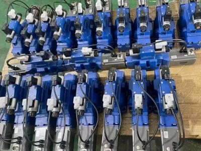 China 4WRZ10W6-50-7X/6EG24N9TK4/M
4WRZ10W6-50-7X/6EG24N9ETK4/D3M
4WRZ10W6-50-7X/6EG24N9ETK4/M Proportional hydraulic directional valve, German Rexroth servo valve for sale
