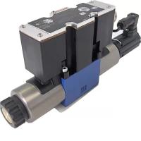 China 4WRAP6W7-02-3X/G24K4/V
4WRZ32W9-520-70/6EG24N9TK4/D3M
4WRZ32E3-360-70/6EG24N9K4/M Rexroth German made electromagnetic hydraulic proportional directional valve for sale