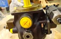 China PV7-1X/40-45RE37MC8-16	
PV7-1X/16-20RE01MW0-16 
PV7-1X/16-20RE01MC3-16  German blade pump Rexroth PV7 series original stock hydraulic oil pump pilot type for sale