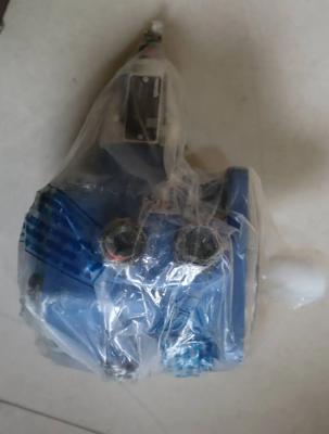 China PV7-1X/40-45RE37MD0-16
PV7-1X/40-45RE37MW0-16
PV7-1X/40-45RE37KD0-16   Rexroth PV7 series pilot-operated variable vane pump, made in Germany for sale
