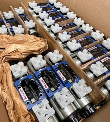 China R900561286 4WE6H6X/EG24N9K4 Hydraulic electromagnetic directional valve for sale