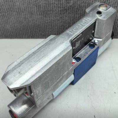 China R901517458  4WREE6V1-32-3X/M/24F1 Rexroth hydraulic proportional valve for sale