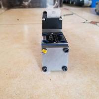 China R901382350 4WRPEH6C3B40L-3X/M/24F1 Proportional hydraulic solenoid directional valve from Rexroth, Germany for sale