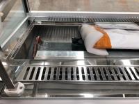 China Commercial Curved Glass Refrigerator , 2.0m Fan Cooling Cake Display Cooler for sale