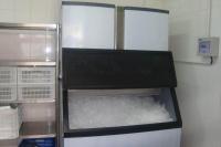 China Bar ice maker machine 2 tons ice cube machine for sale