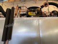 China 3 Doors Commercial Glass Freezer Frozen Food Display Fridge With Fan Cooling for sale