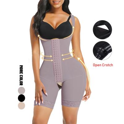 China Women's Chest Support Fajas Colombiana with Adjustable Hooks and High Waist Design for sale