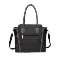 China Luxury Cool Pattern Outdoor Dog Handbag Pet PU Leather Carrier for sale
