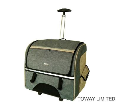 China Movable Fashion Pet Shoulder Carrier Portable Outdoor Dog Stroller for sale