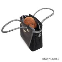China Quality Leather Pet Handbag Outdoor Pet Products Dog Carrier for sale