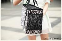 China New Leopard Pet Outdoor Products Dog Carriers Shoulder Bags for sale