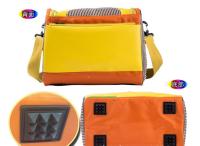 China Nylon Fashion Mesh Pet Shoulder Bag Outdoor Dog Carriers for sale