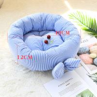 China Cute Bows Stripes Dog Beds Cotton Flocked Round Pet Cushion for sale