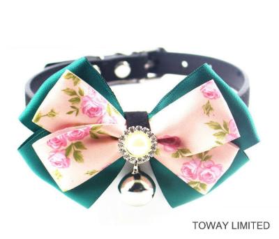China Cute Lace Bowtie with Bell Dog Collars 