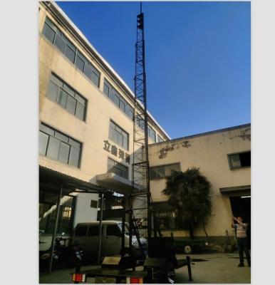 China 100ft Tower Height 30m RAPID DEPLOYMENT Trailer Tower With Shelter Cell On Wheels COW for sale