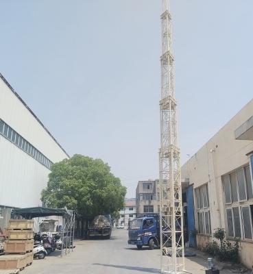 China 25m Telescopic Tower Height Fast Deployment Trailer Tower With Shelter Cell On Wheels COW for sale
