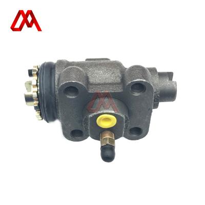 China IZUMI Brake Pump MB060570 MB060571 Brake Cylinder For MITSUBISHI for sale
