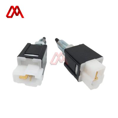 China Clutch Switch for Isuzu VC46 NKR55 Truck 4JB1T 8-97358248-0 8973582480 for sale